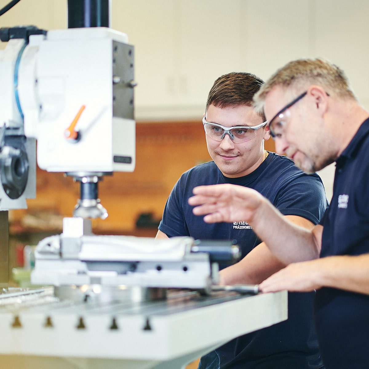 Heckel Präzisionsteile GmbH